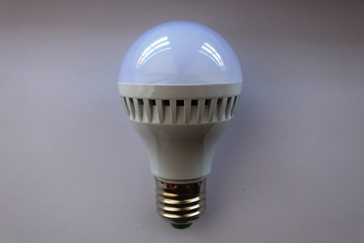 E27 4w 240v LED SENSOR BULB - SaveMyLight